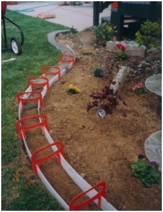 35 Terrible Yard Designs That Will Ruin Its Appeal - Comic Stadium