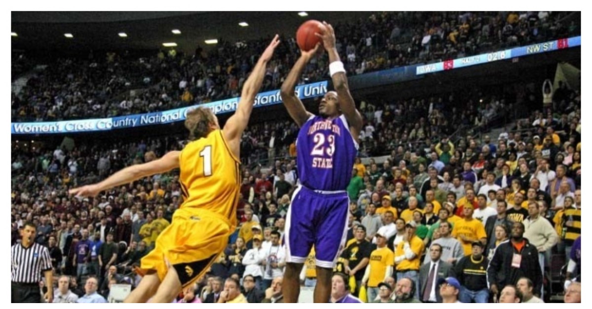 Ranking The Worst 35 NCAA Teams in College Basketball History